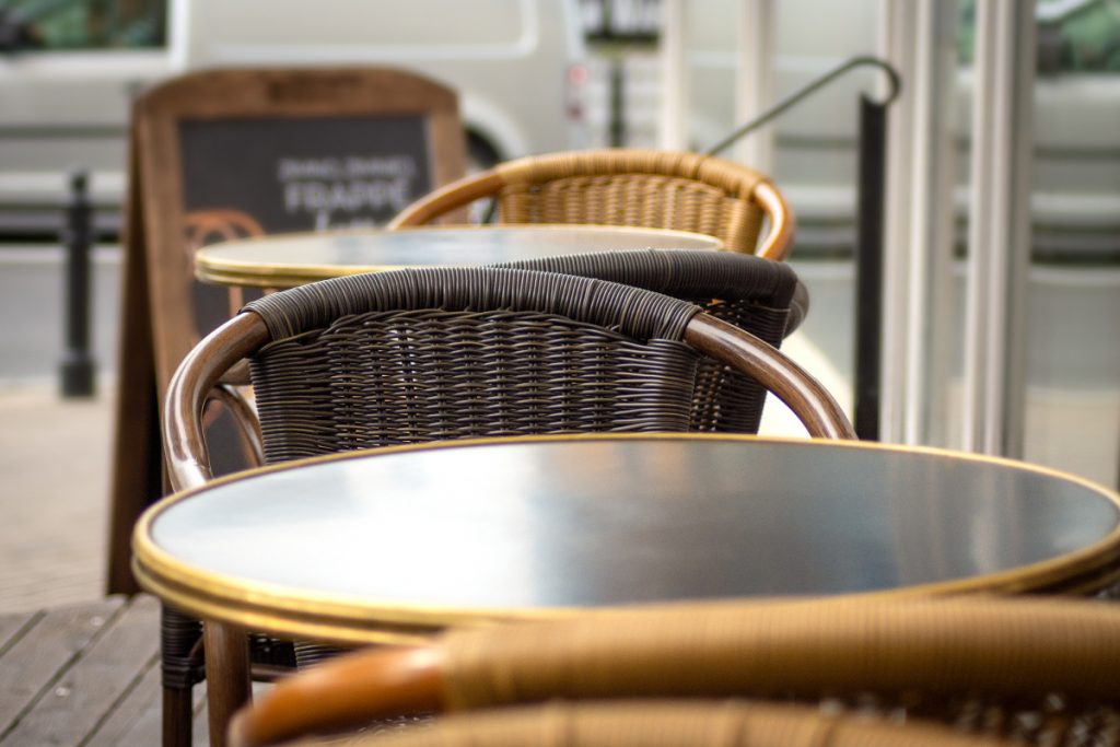 The Importance of Table Touching | Modern Restaurant Management | The ...