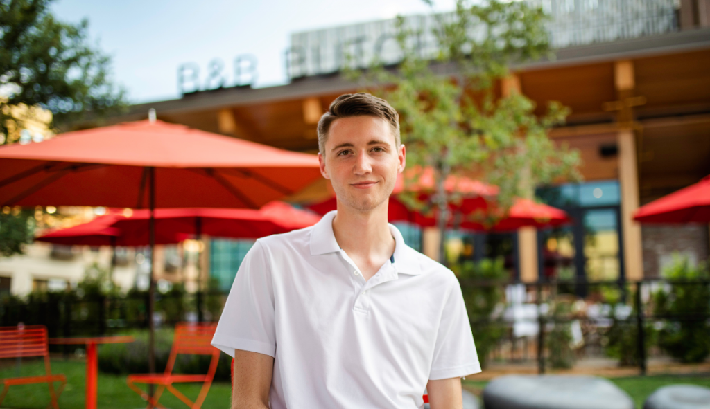 Top Tips for Seasonal Hiring this Summer | Modern Restaurant Management ...