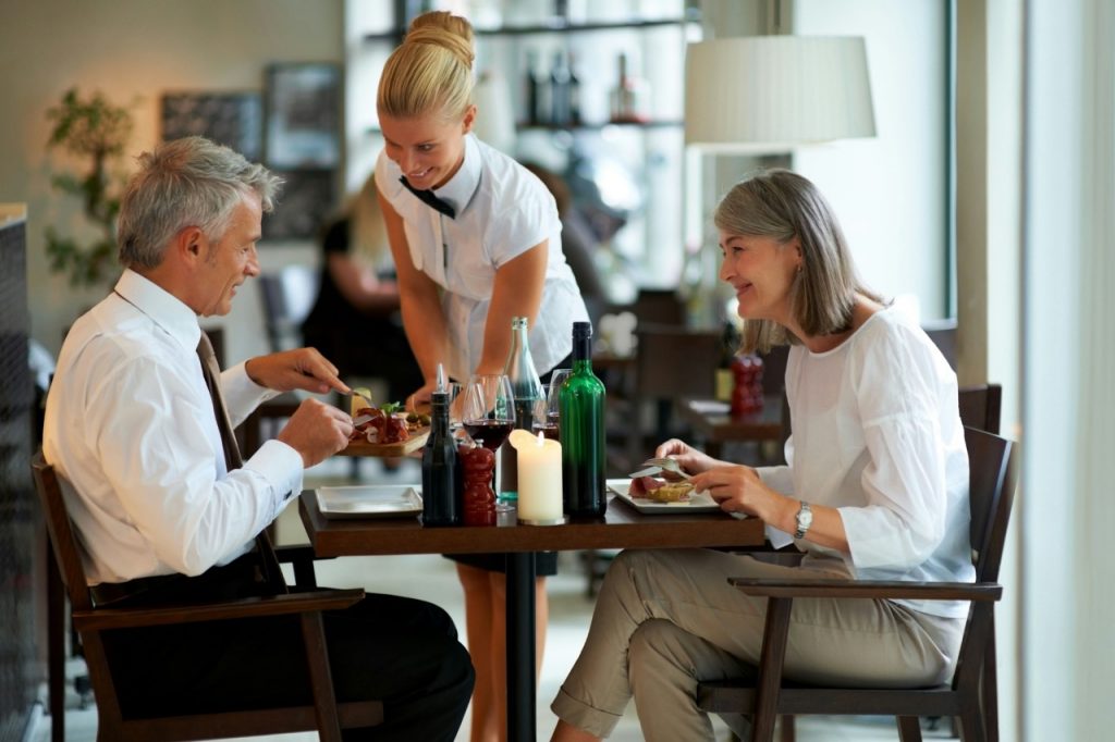 Guests Say You Can’t Automate Hospitality | Modern Restaurant ...