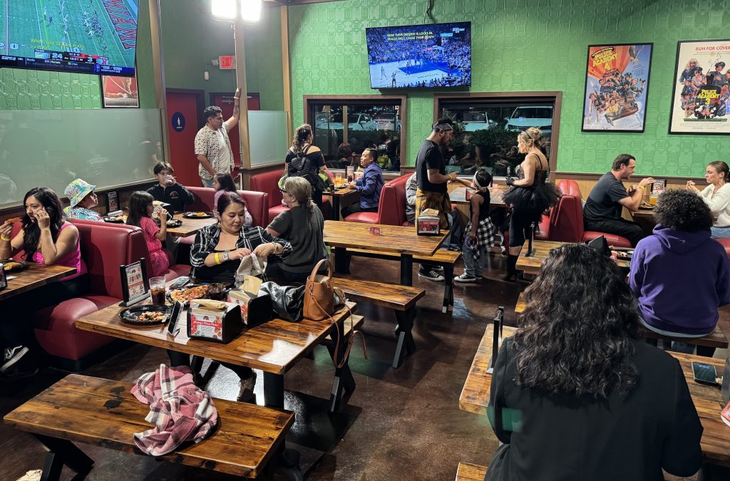 Bunch of Lunch Buffet | Reimagining the Pizza Parlor for New ...